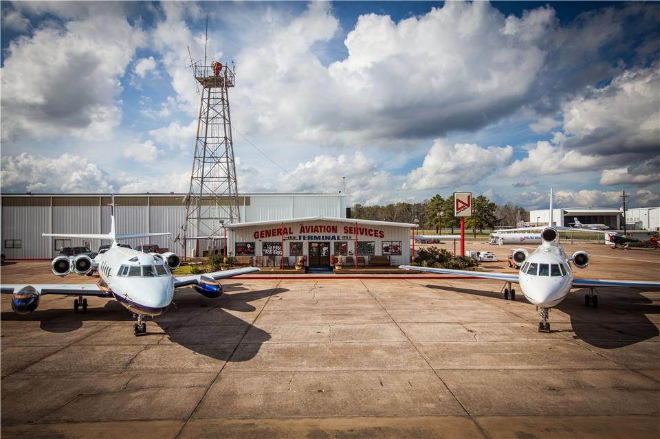 General Aviation Services FBO (KCXO) Under New Ownership: Continues ...